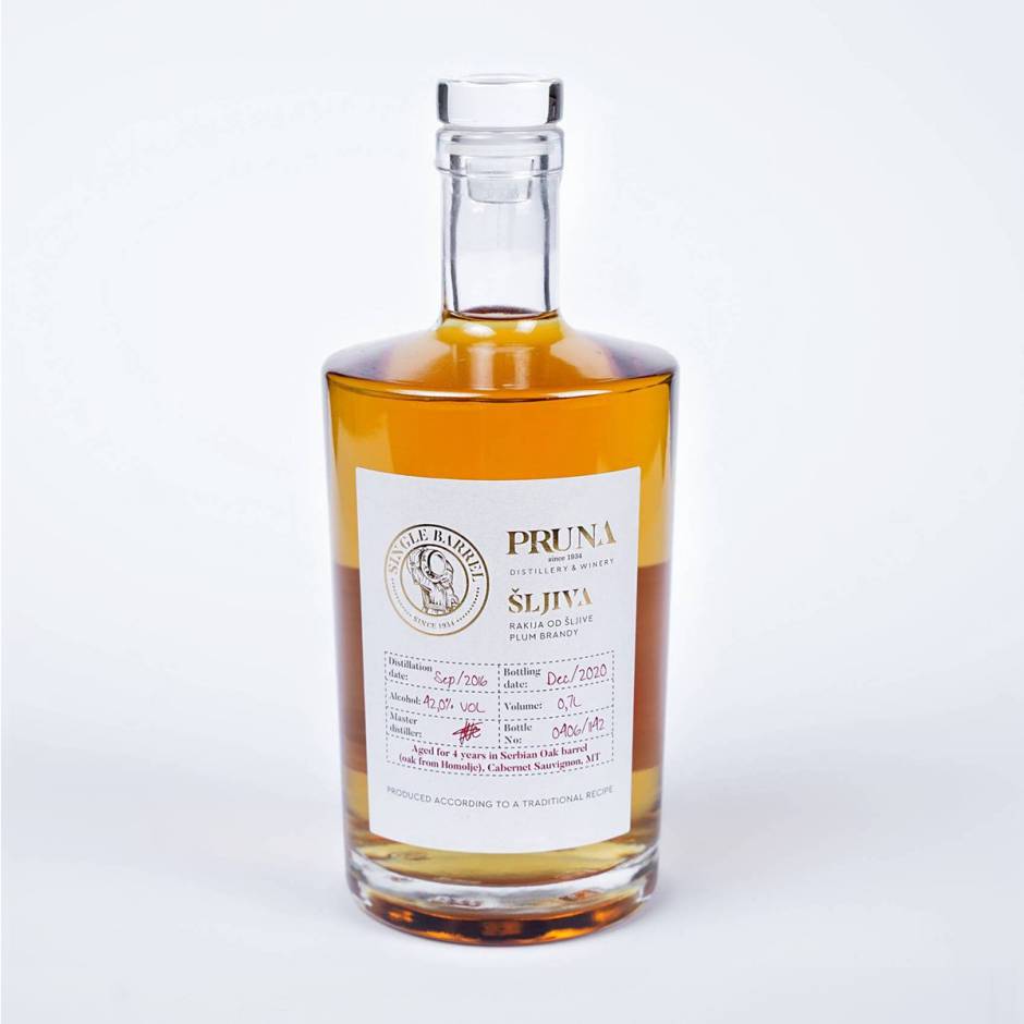Single Barrel rakija od šljive – srpski hrast 0,7L – Pruna